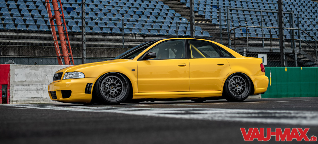 Willkommen im 1000-PS-Club: Audi A4 zur RS4 B5 Limousine umgebaut ...