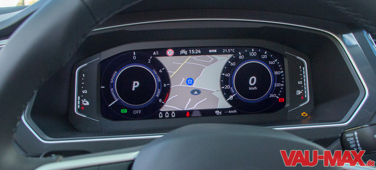 Wichtige Nummern und Symbole, die man rund ums Auto beachten sollte ...