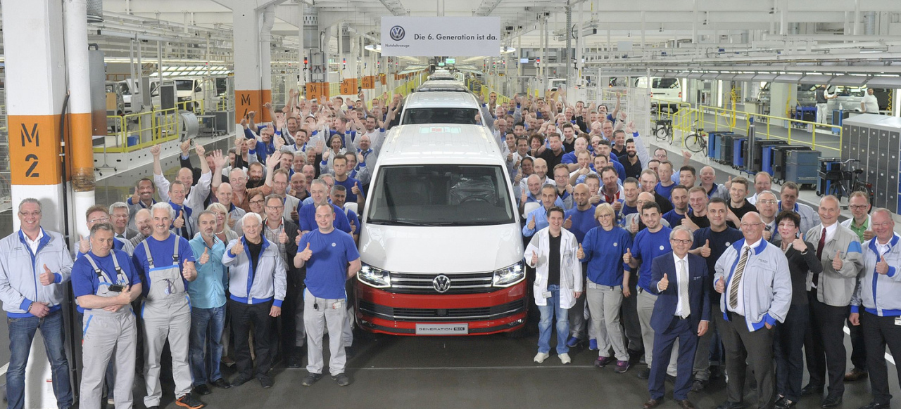 Produktionsstart für den neuen Bulli : Im Werk Hannover rollt nun der ...