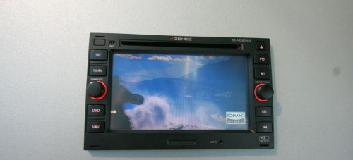 ZE-NC2040 - Die E-GO-Familie wächst weiter: Naviceiver für die Golf 4 ...