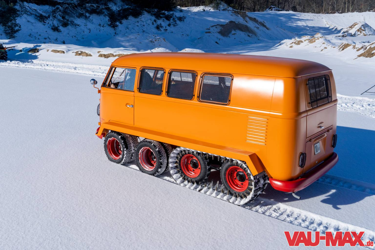 Der Raupen-Fuchs ist wieder unterwegs: T1 mit Gleiskettenantrieb nach ...