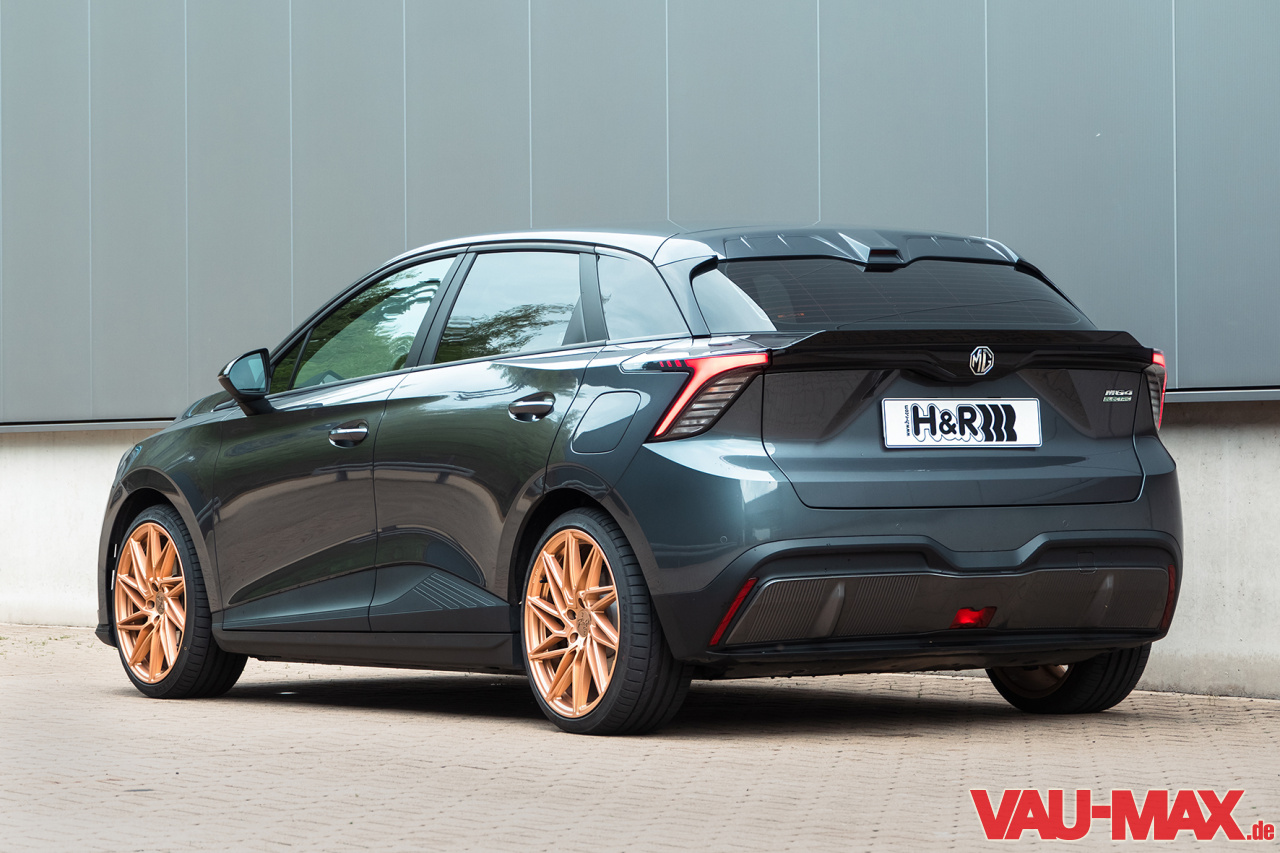 Kante zeigen: H&R Sportfedern für den MG4 Electric - News - VAU-MAX ...