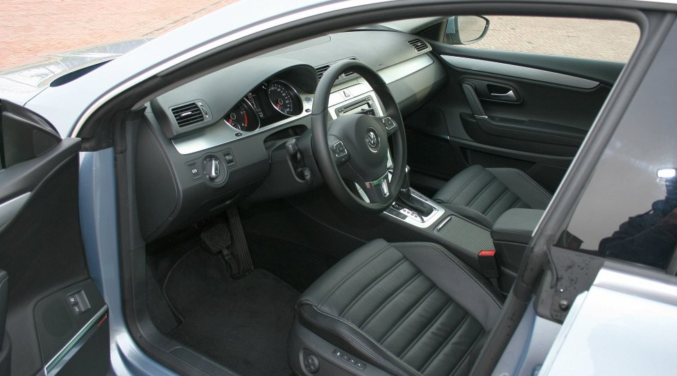 Perfekter Reise(be)gleiter: VW Passat CC Test (2008): Was kann der VW ...