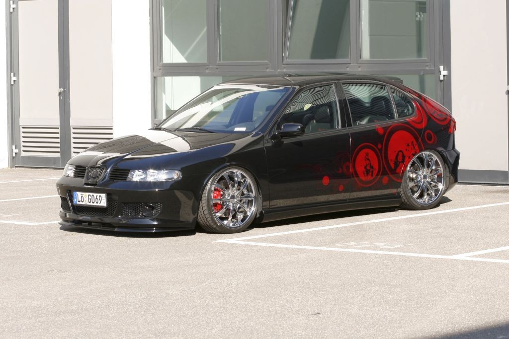 Seat Leon Cupra; Schwarz-Fahrer!: fantastischer Seat mit Airride und ...