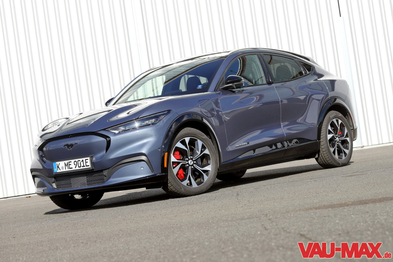 Der neue Ford Mustang Mach E im Fahrbericht: Trägt der Elektro ...