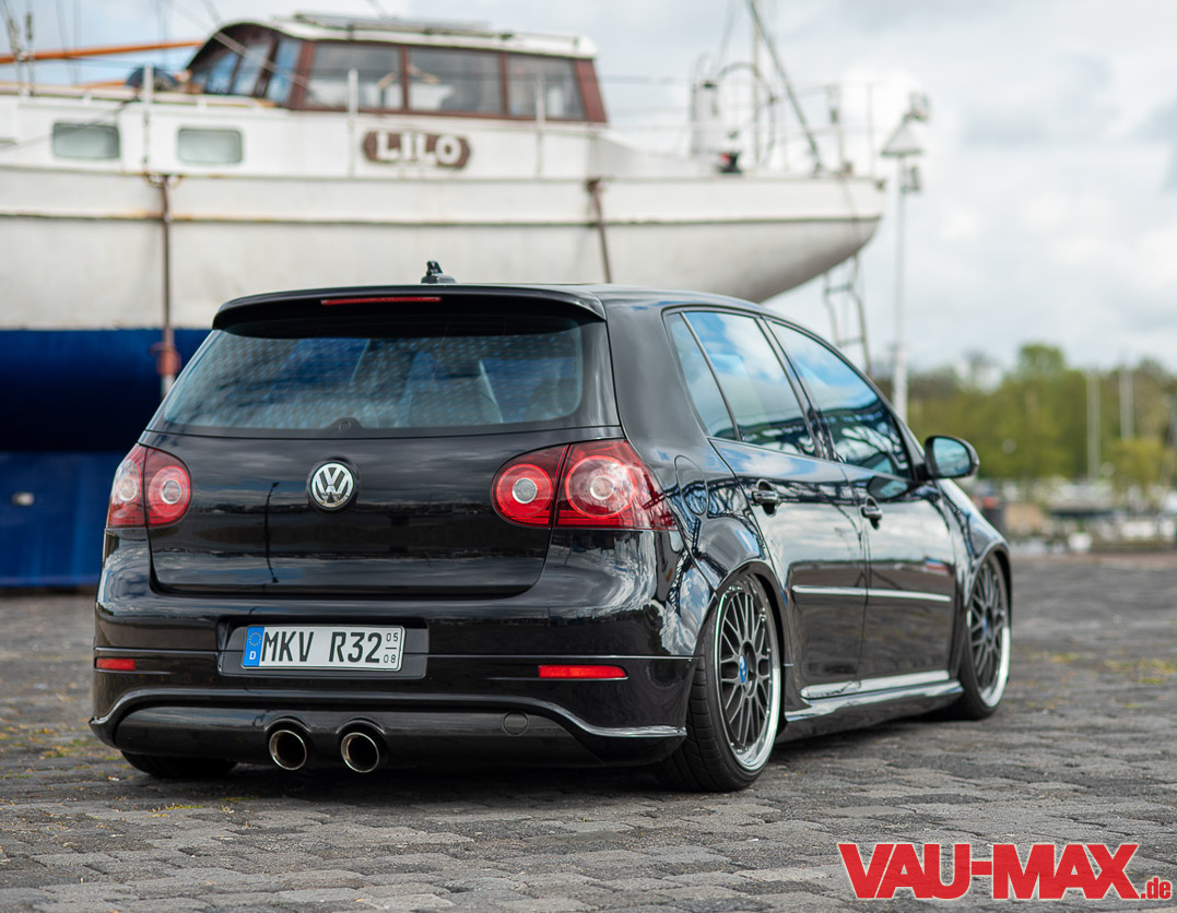 Liebevoll veredelter VW Golf 5 R32 als Langzeit-Tuningprojekt: Das ...