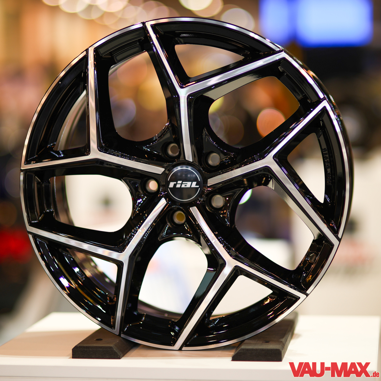 6. WORLD WHEEL AWARD powered by ESSEN MOTOR SHOW: Jetzt geht´s los! Das ...