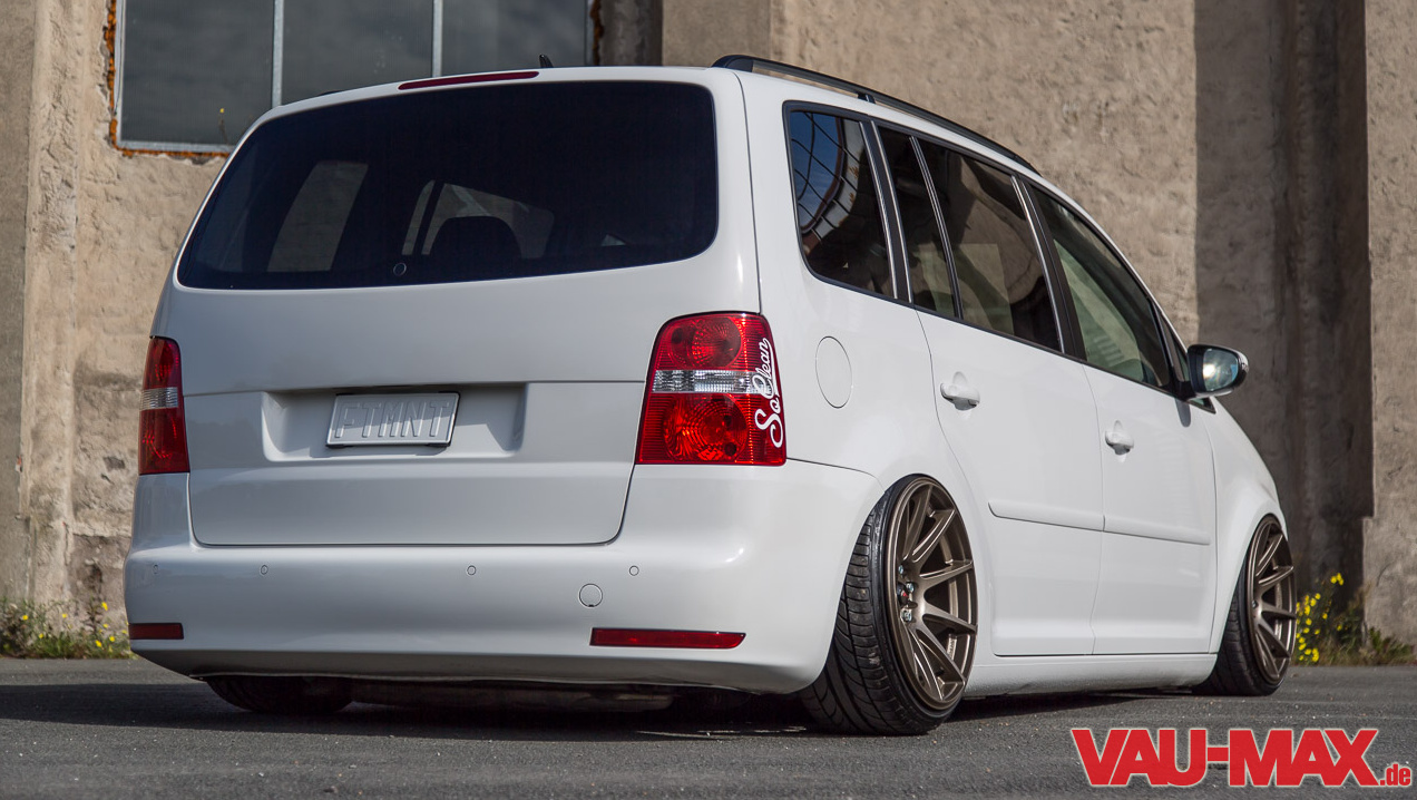 VW Touran TDI mit R-Line und Airride: Denn sie wissen, was sie tun ...