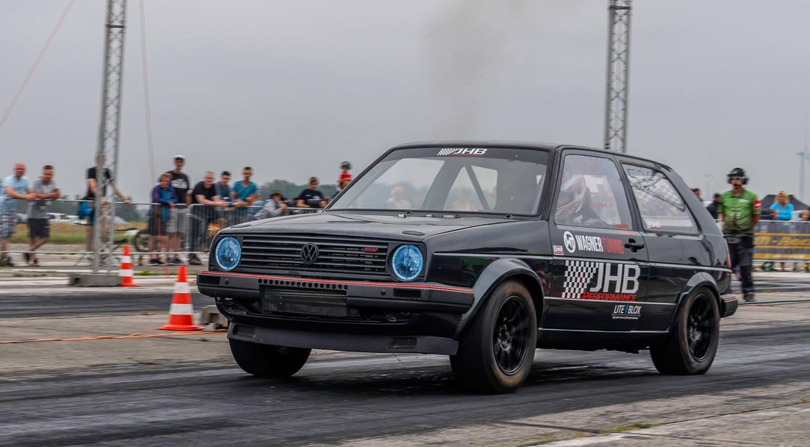 Viertelmeile zum Frühstück: 1050 PS katapultieren diesen VW Golf 2 ...