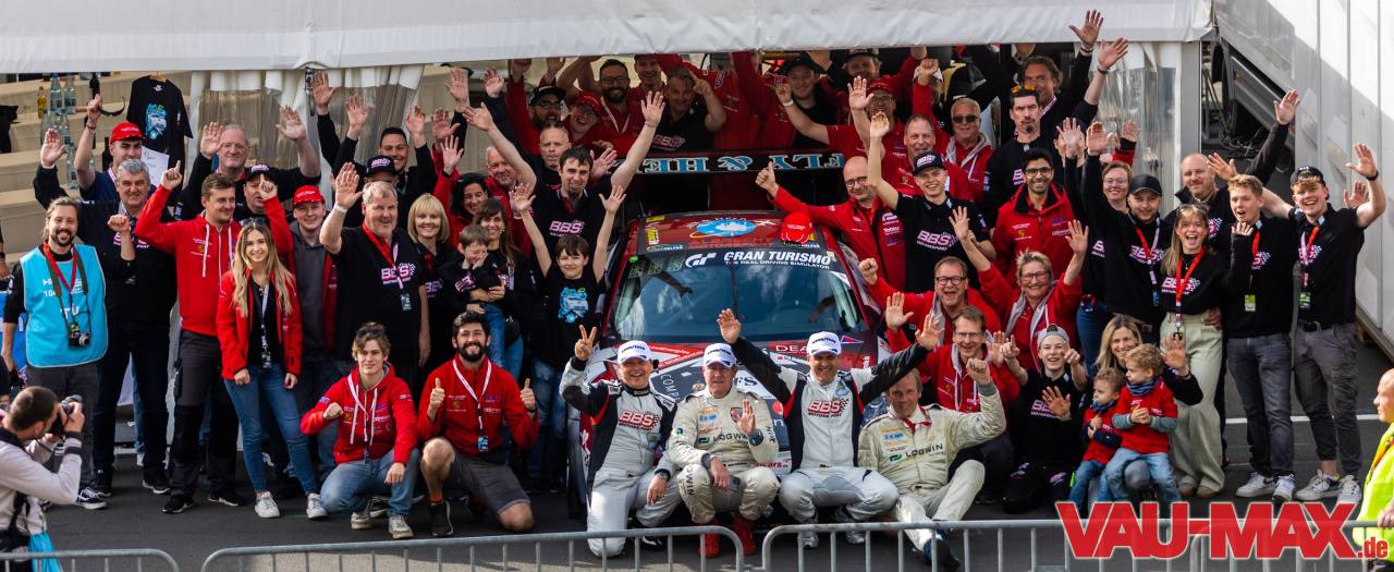 White Angel for FLY&HELP beim 24h-Rennen auf dem Nürburgring ...