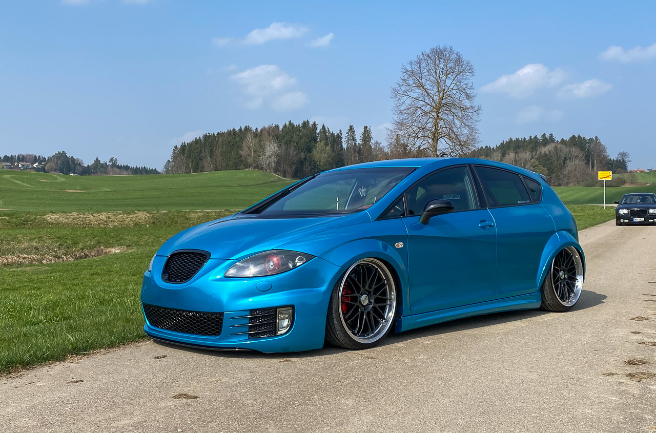 Mit den Aufgaben gewachsen: Seat Leon Cupra mit TA Technix Airride legt ...
