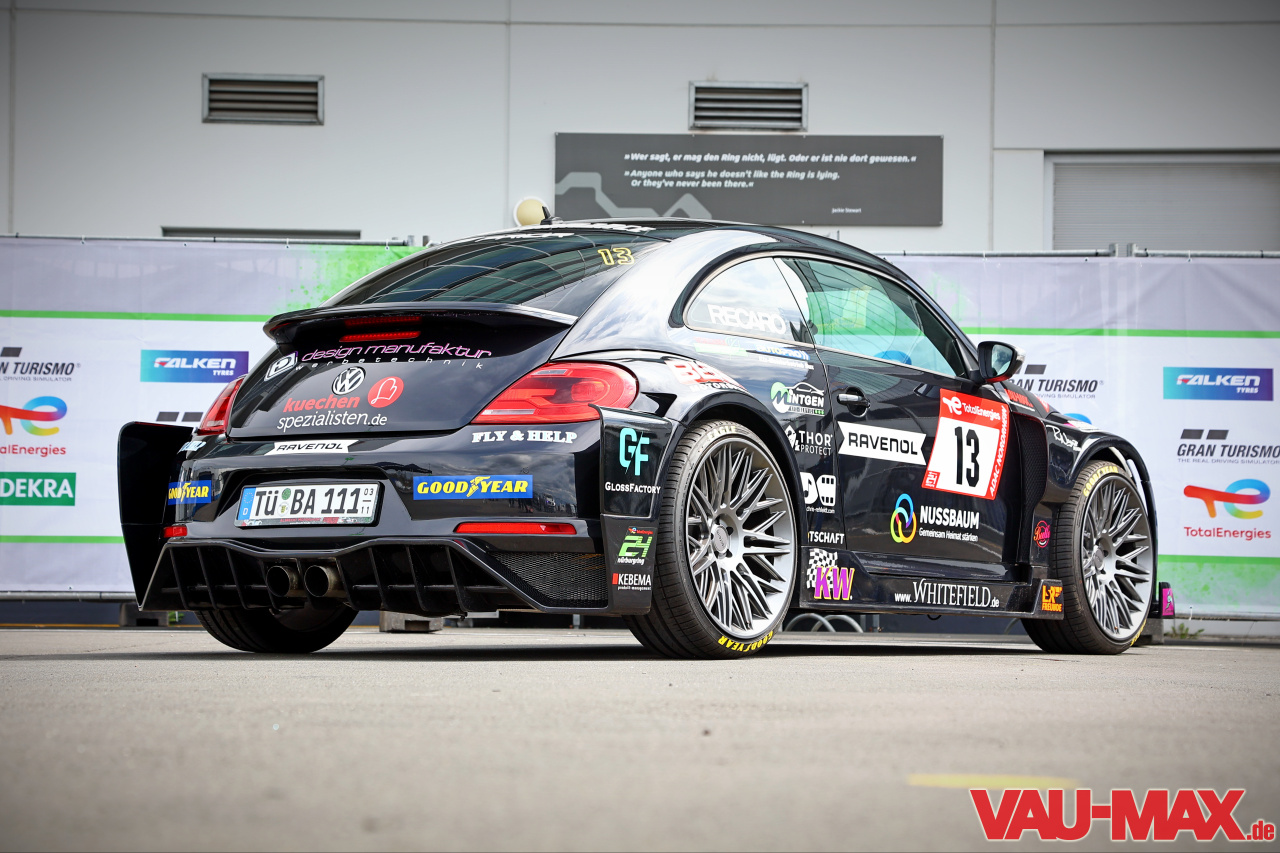 VW Beetle von White Angel for Fly & Help: Brutaler Breitbau-Beetle mit ...