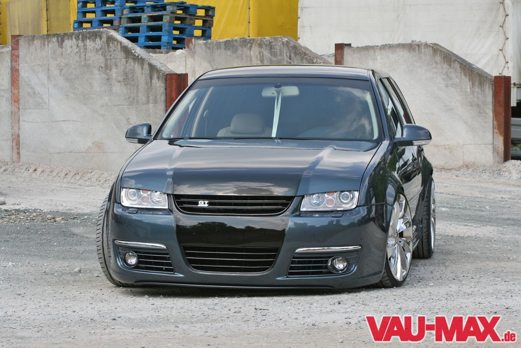 Coole Kombination VW Bora Variant V6 4Motion: Es muss kein R32 sein ...