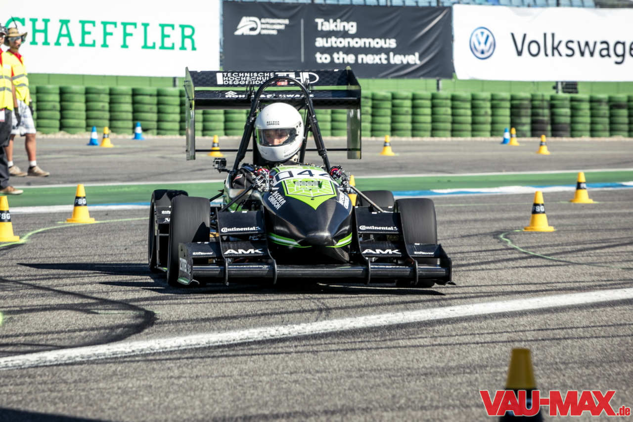 ZF und die Formula Student Germany: Die Autobauer von morgen im harten ...