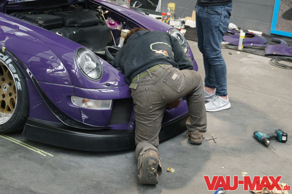 Love it or hate it - Deutschland-Premiere: Porsche 911 “Furusato“: Der ...